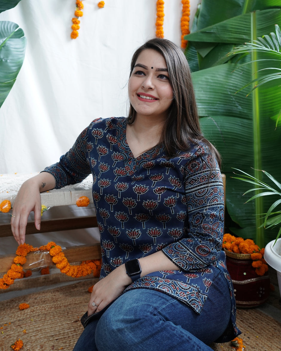 Short Kurtis - Buy Short Kurtis For Women Online in India – MYSANSKRITAM